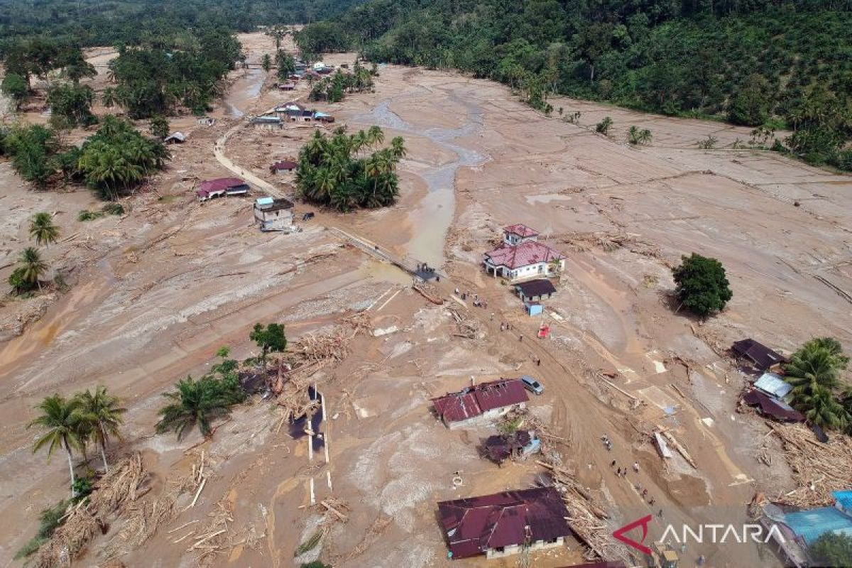 Kerusakan meluas di Aek Garoga akibat banjir bandang, BPBD: 43 korban ...