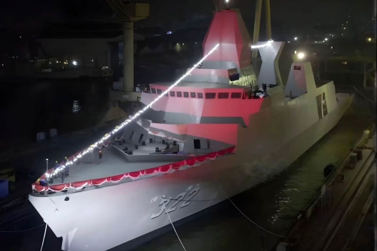 Kemandirian Alutsista: PT PAL Resmikan Frigate Merah Putih dan Pamerkan ...