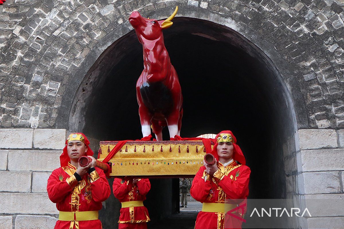 Perayaan Festival Li Chun ke-19 - ANTARA News