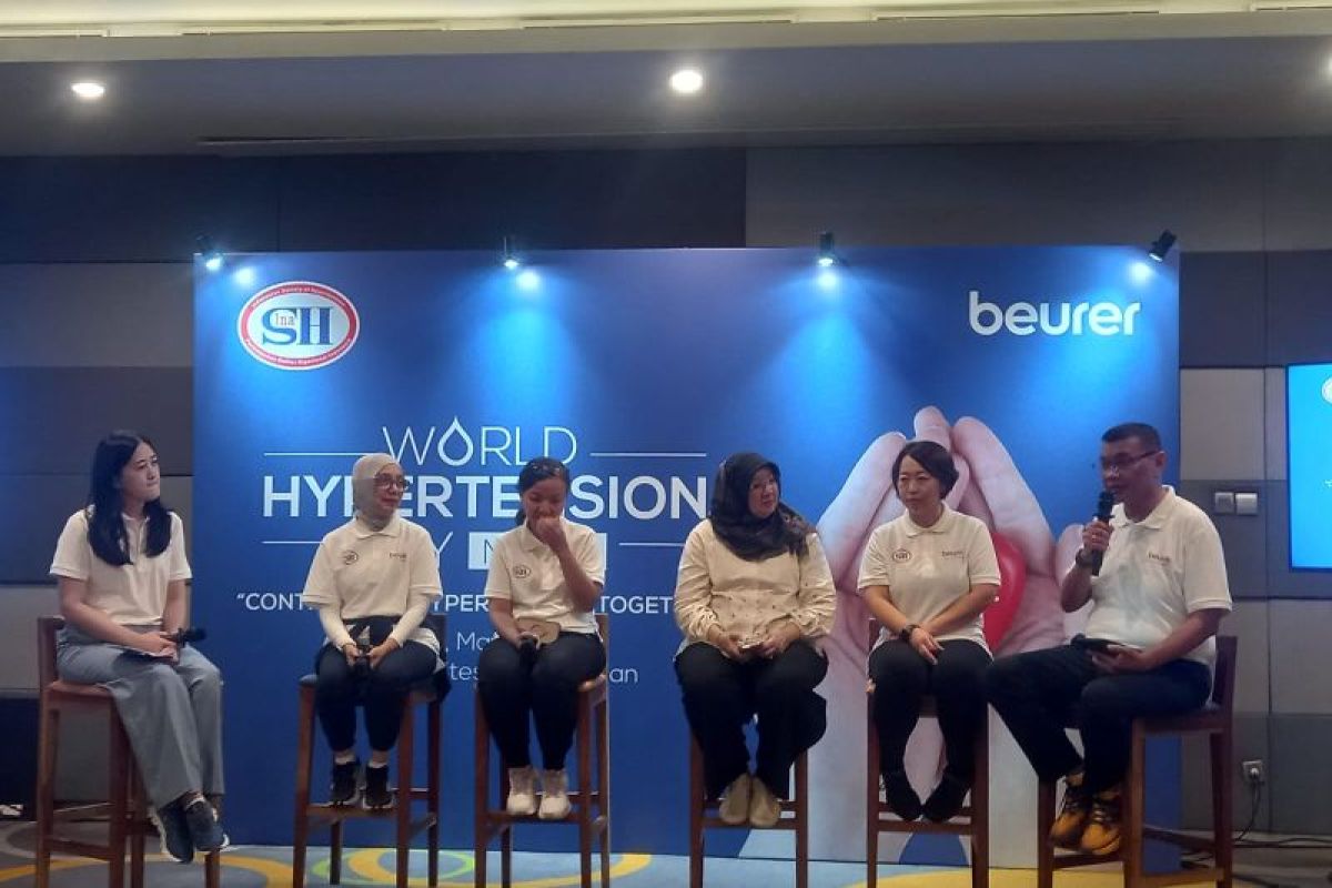 Penanganan hipertensi butuh kerja sama lintas sektor - ANTARA News ...