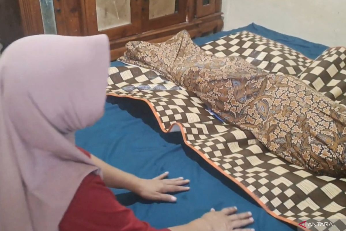 Seorang anak 12 tahun tewas tenggelam di Kali Baru Kramat Jati Jaktim ...