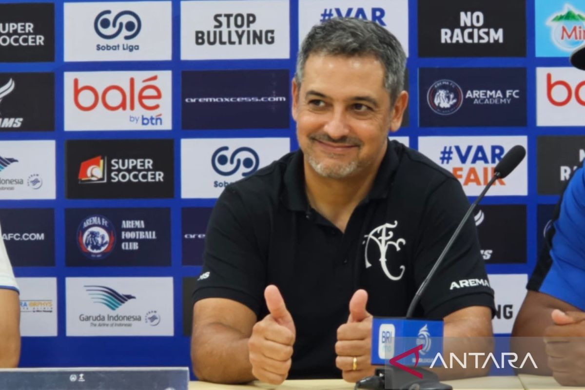Pelatih Arema persembahkan kemenangan dari PSIM untuk suporter - ANTARA ...
