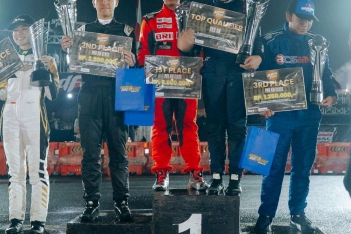 Drifter kembar berusia 13 tahun curi perhatian di Kejurnas Passion ...