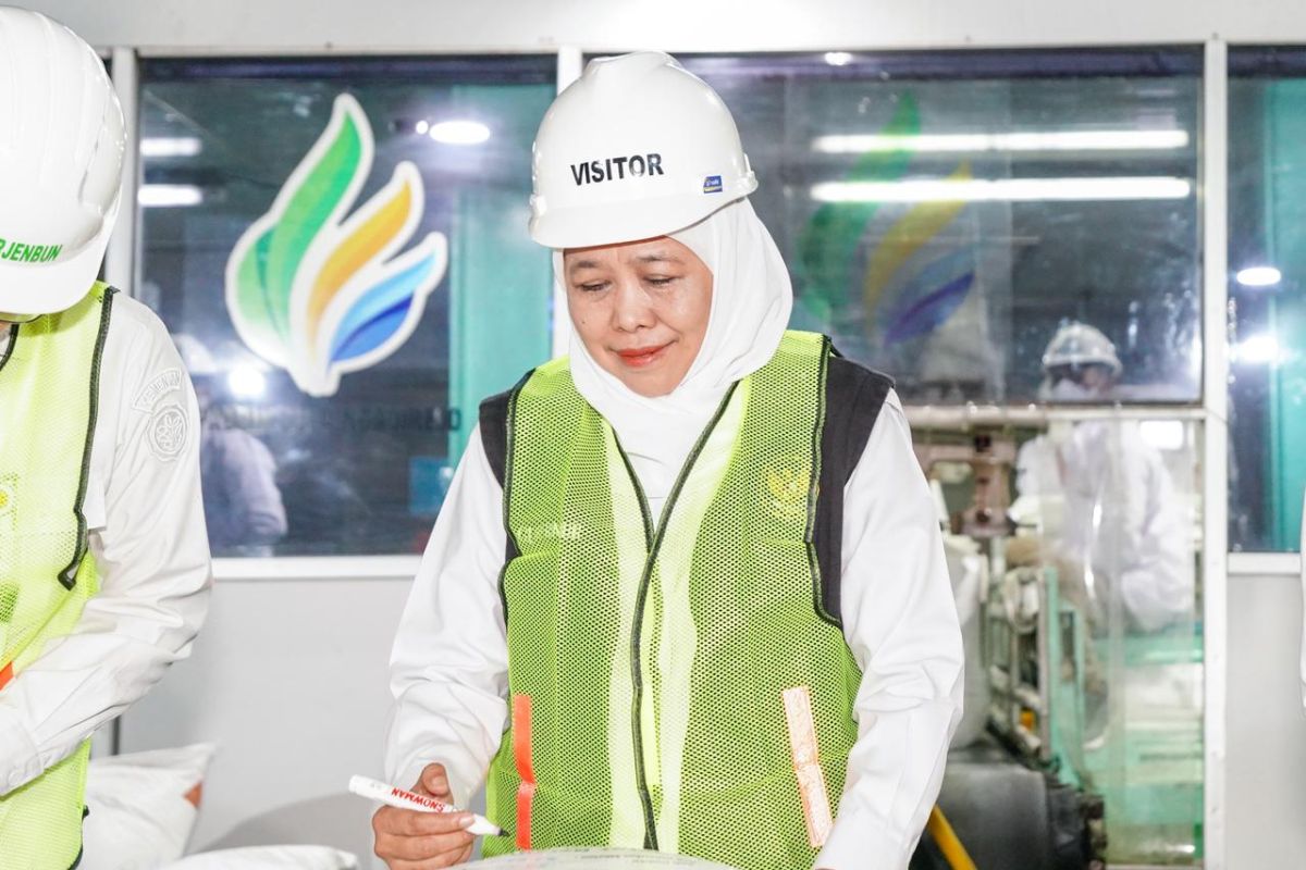 Khofifah optimistis Jatim capai swasembada gula lebih cepat - ANTARA ...