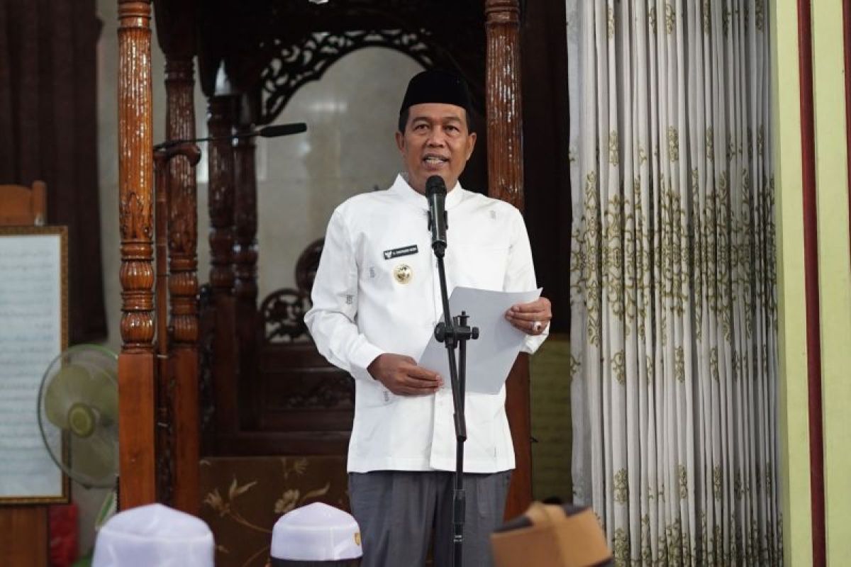 Bupati HSS harapkan momentum Iduladha bawa keberkahan dan kedamaian ...
