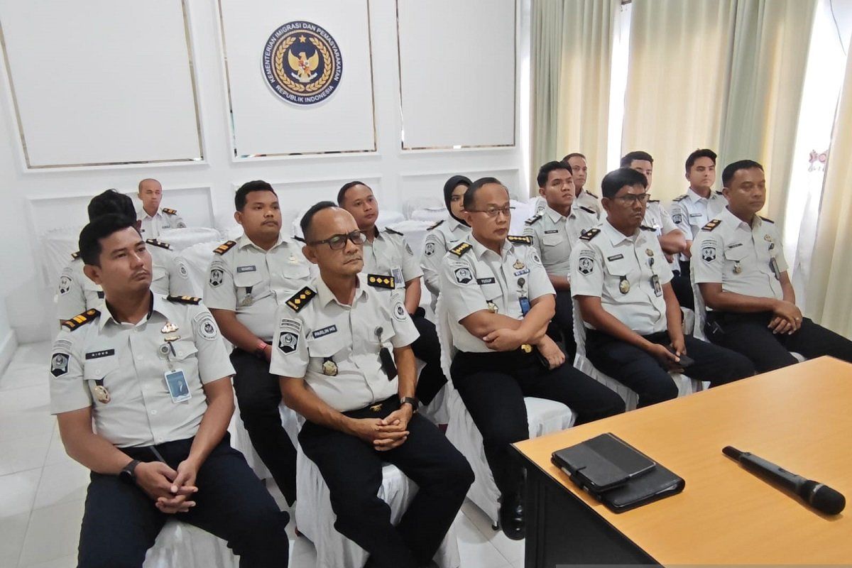 Tingkatkan Kinerja, Jajaran Lapas Kelas IIA Pekanbaru Ikuti Rapat ...