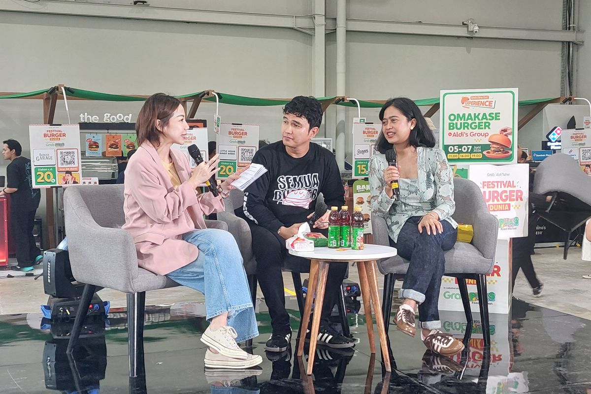GrabFood gelar Festival Burger Dunia berkolaborasi dengan Aldi Taher ...