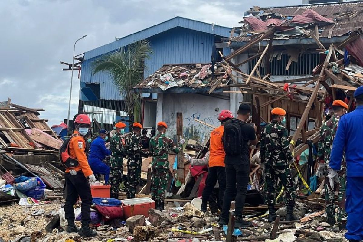 Tim DVI Polda Papua kirim 10 DNA keluarga korban bom Biak ke Puslabfor ...