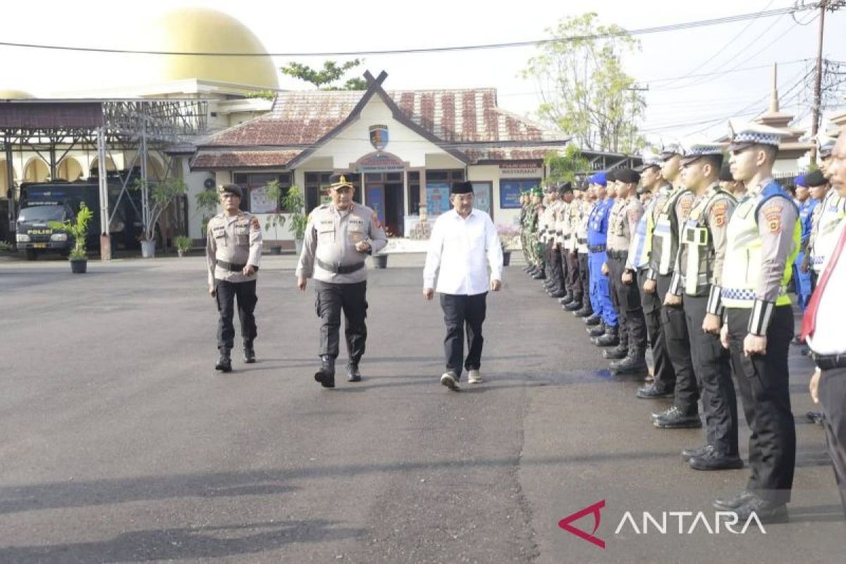 Bupati Tanjab Barat deklarasi Sabuk Kamtibmas upaya perkuat keamanan ...