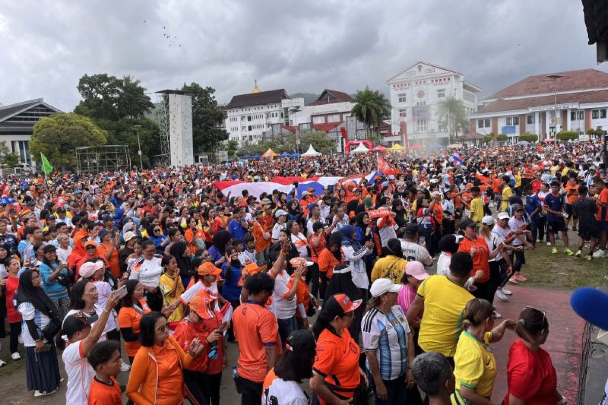 Merajut solidaritas warga Ambon di tengah euforia Piala Dunia - ANTARA ...