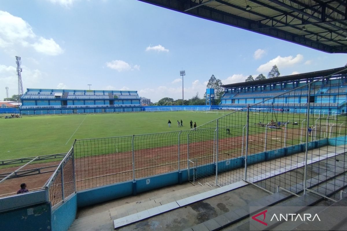 Aset bangunan Stadion Wergu Wetan Kudus dilelang ulang dengan harga ...