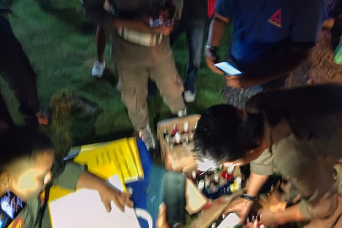 Satpol PP Damkar Agam lakukan patroli rutin cegah penyakit masyarakat ...