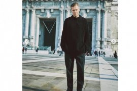 Givenchy hadirkan "eksperimen" Matthew M. Williams di PFW 2021 - ANTARA ...