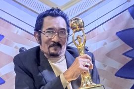 Maestro dangdut Indonesia Hamdan ATT tutup usia
