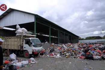 sampah di bali - Kumpulan Berita ANTARA News