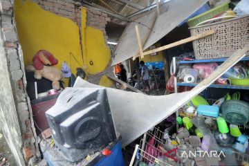Bengkulu tetapkan status tanggap darurat gempa bumi - ANTARA News ...
