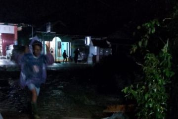 BPBD Agam: 170 kepala keluarga mengungsi di Tanjung Raya (Video ...