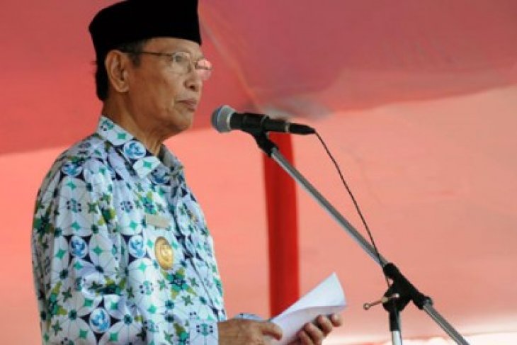 Profesor Sam'un Janjikan Kolaborasi Untirta dengan Pemda - ANTARA News ...