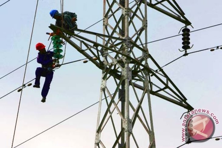 Pemkab Ketapang Dukung Pembangunan Tower Transmisi PLN - ANTARA News ...