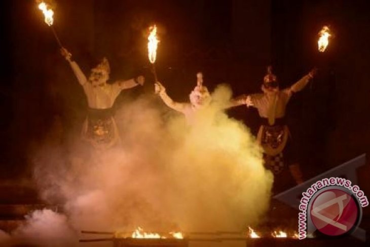 Anoman Obong - ANTARA News Kalimantan Barat