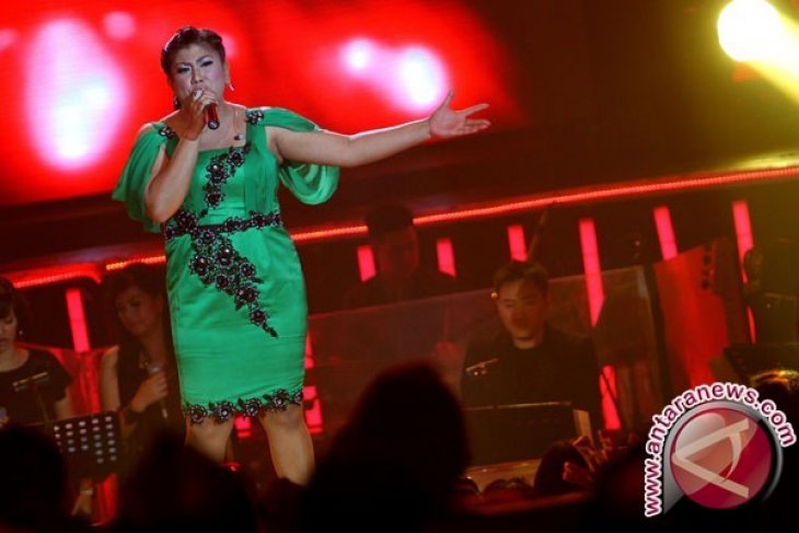 Regina Ivanova Juara Indonesia Idol - ANTARA News Kalimantan Barat