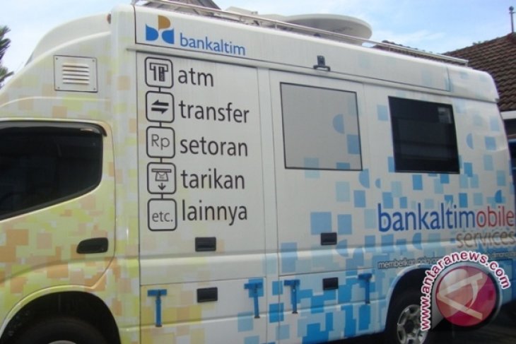 Mobil Kas Keliling BPD Kaltim Jemput Bola - ANTARA News Kalimantan Timur