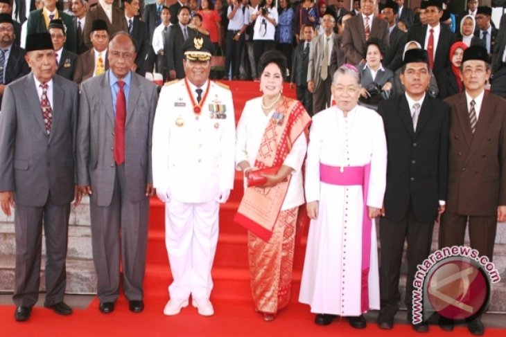 Gubernur Maluku Ajak Masyarakat Jaga Keutuhan NKRI - ANTARA News Ambon, Maluku