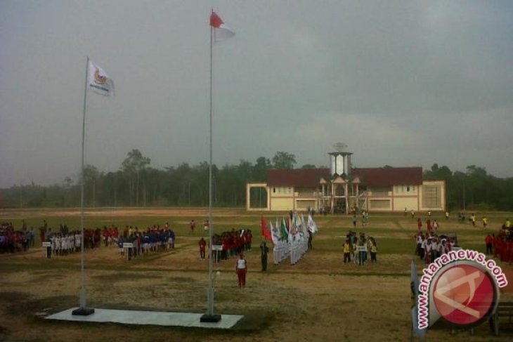 Pembukaan Porkab Landak Diguyur Hujan - ANTARA News Kalimantan Barat Pembukaan Porkab Landak Diguyur Hujan - ANTARA News Kalimantan Barat