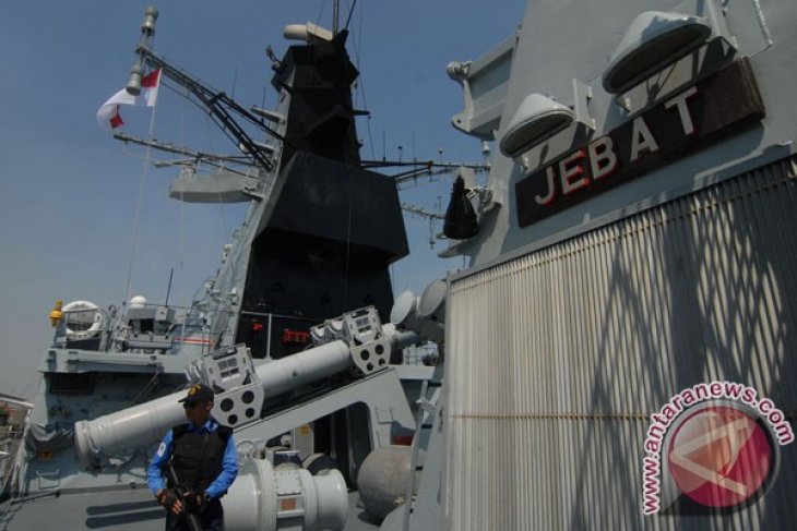 Kunjungan Kapal Perang Malaysia - ANTARA News