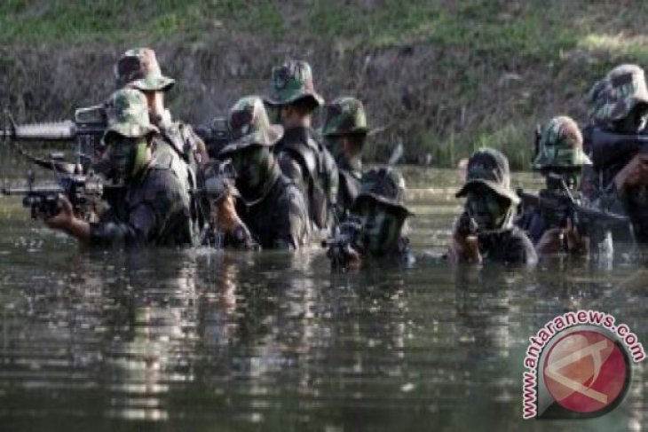 Latihan Tentara di Rawa, Laut, Sungai dan Pantai
