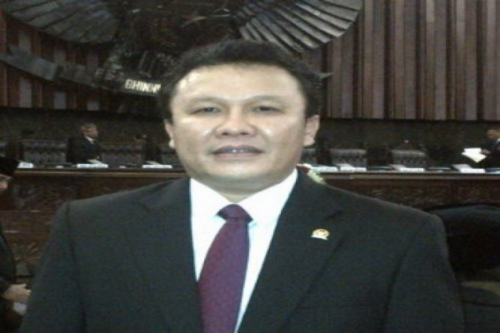 Milton Pakpahan Tokoh Muda Pengawal Energi - ANTARA News Kalimantan Barat