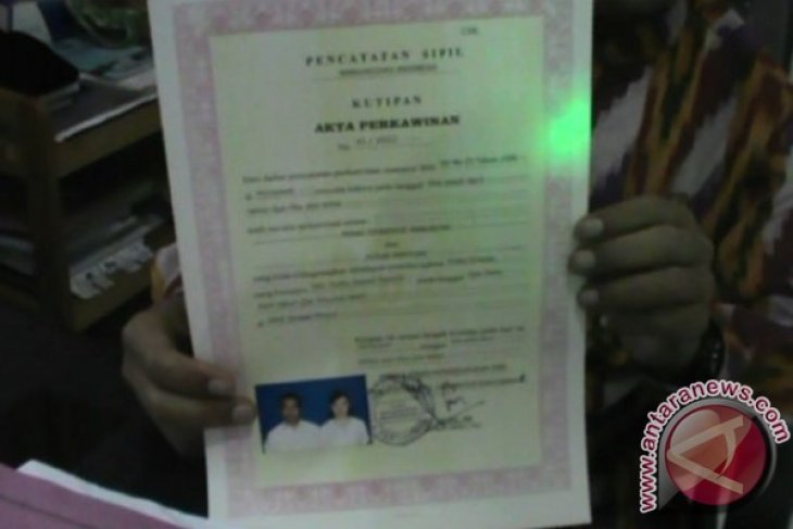 Disdukcapil Mempawah Ingatkan Pentingnya Miliki Akta Nikah - ANTARA ...