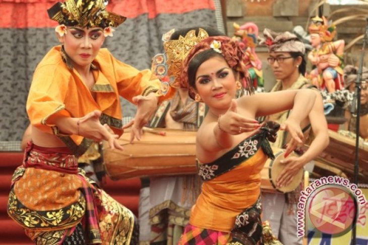 Kesenian Klasik Jegog Meriahkan PKB - ANTARA News Bali