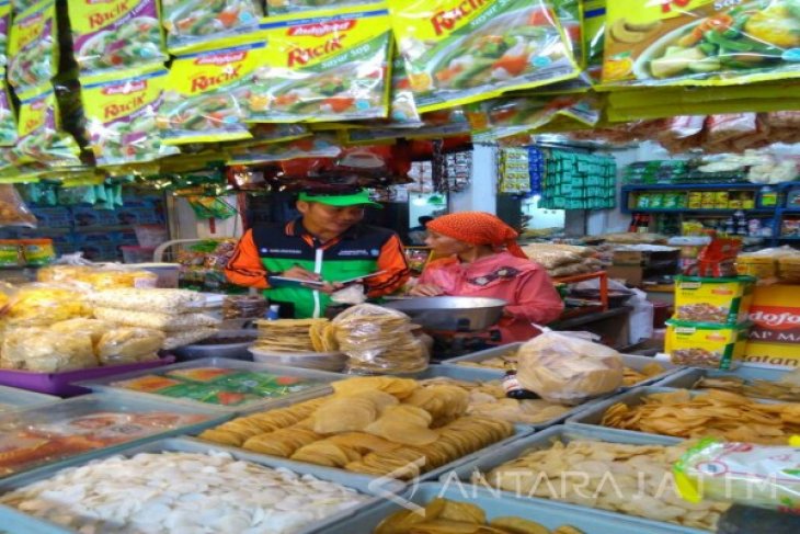 Harga Bahan Pokok di Pasar Tradisional Jember Stabil - ANTARA News Jawa ...
