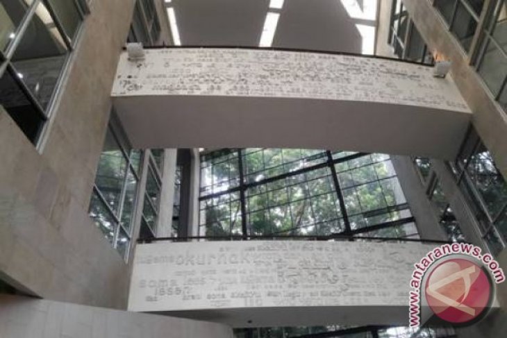 Perpustakaan Tempat Favorit Mahasiswa UI Mengerjakan Tugas - ANTARA ...