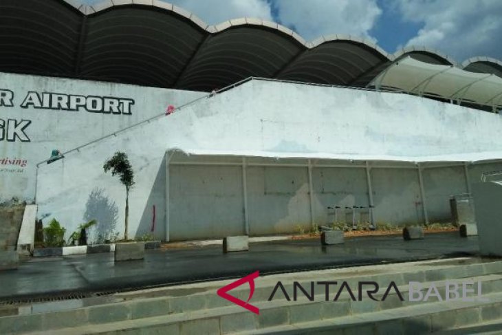 Bandara Depati Amir fungsikan "dropzone" bagian bawah - ANTARA News Bangka Belitung