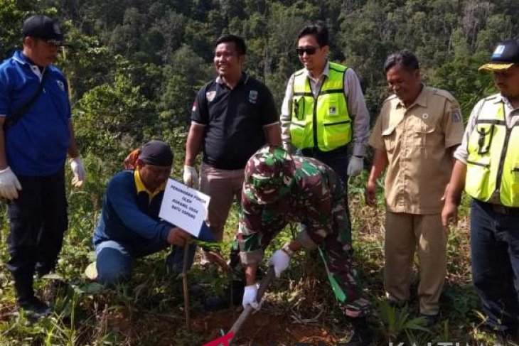 Kodim 0904 Paser Tanam 800 Pohon - ANTARA News Kalimantan Timur Kodim 0904 Paser Tanam 800 Pohon - ANTARA News Kalimantan Timur