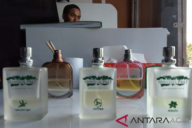 Parfum "minyeuk pret" Aceh tembus pasar internasional - ANTARA News Aceh