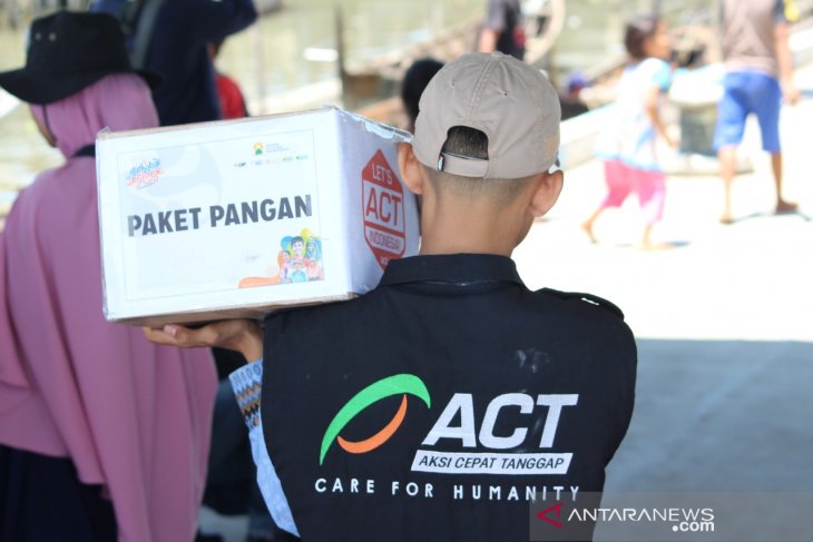 ACT Sumut sambangi Desa Jaring Halus dengan program Marhaban ya ...