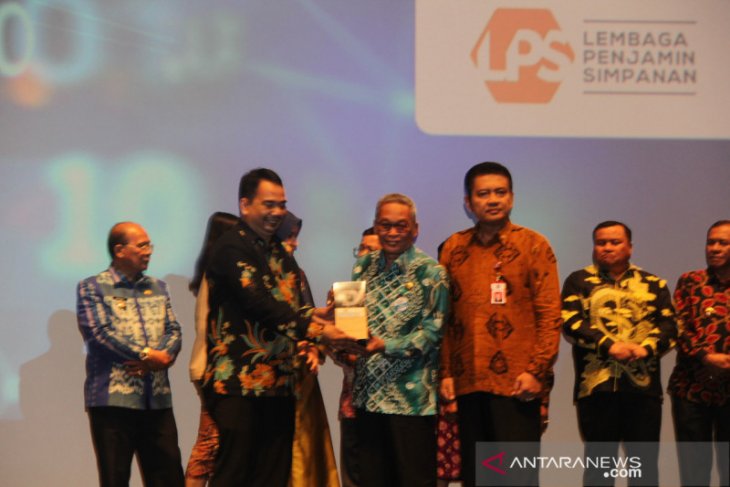 HST raih penghargaan ketepatan Alokasi APBD Bidang Kesehatan dari Kemendagri - ANTARA News ...