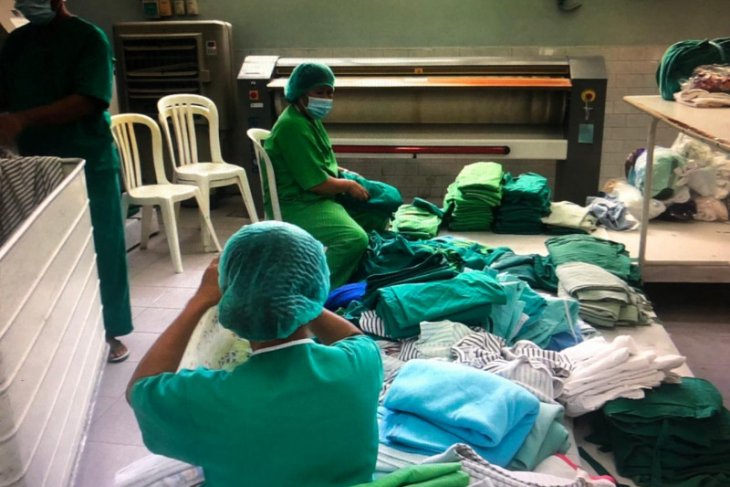 Pengelolaan linen infeksius di RSUP Sanglah melonjak selama COVID-19 ...