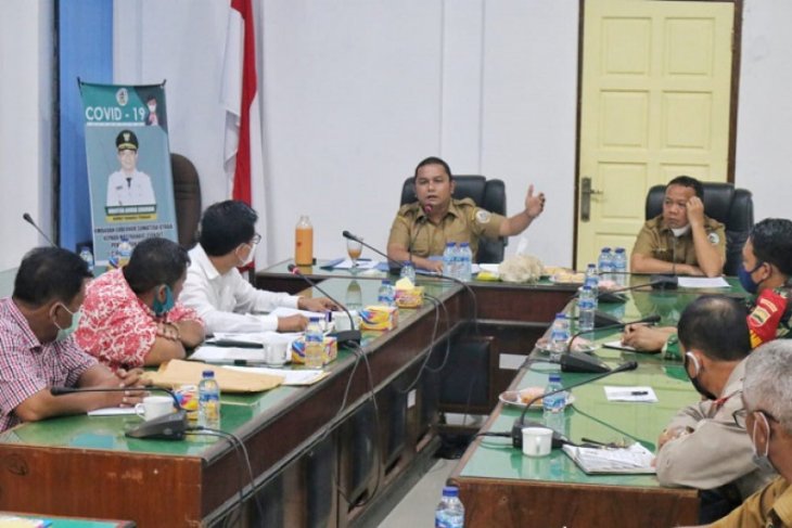 Bupati Tapteng berang atas perlakuan PT. SGSR kepada masyarakat ...