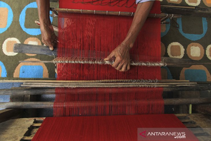 Tenun Indramayu terancam punah