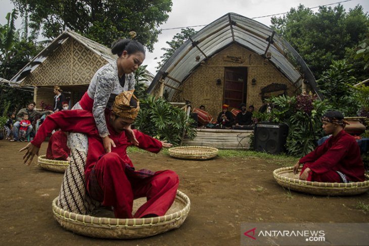 Silat ibing Nyi Mas Ratu Sobrah Kancana