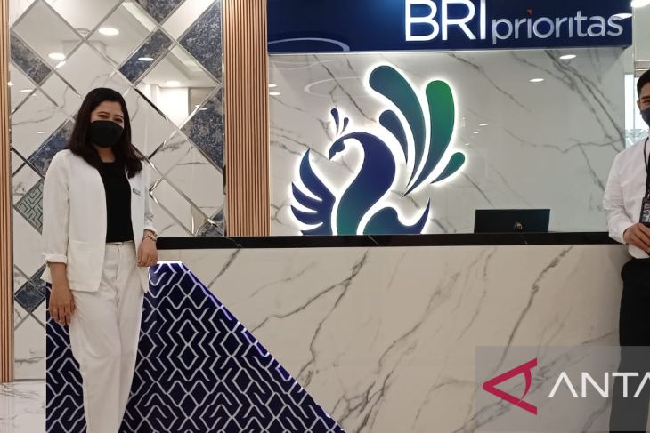BRI Pontianak tingkatkan layanan nasabah Prioritas - ANTARA News ...