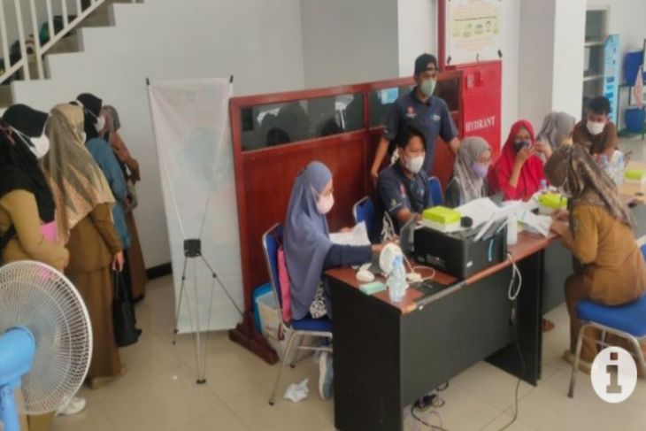 Kemenkes: Kasus aktif dan angka kesembuhan COVID-19 ada tren perbaikan ... Kemenkes: Kasus aktif dan angka kesembuhan COVID-19 ada tren perbaikan ...