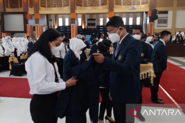 Rektor UB sebut mahasiswa pascasarjana mitra kerja dosen - ANTARA News ...