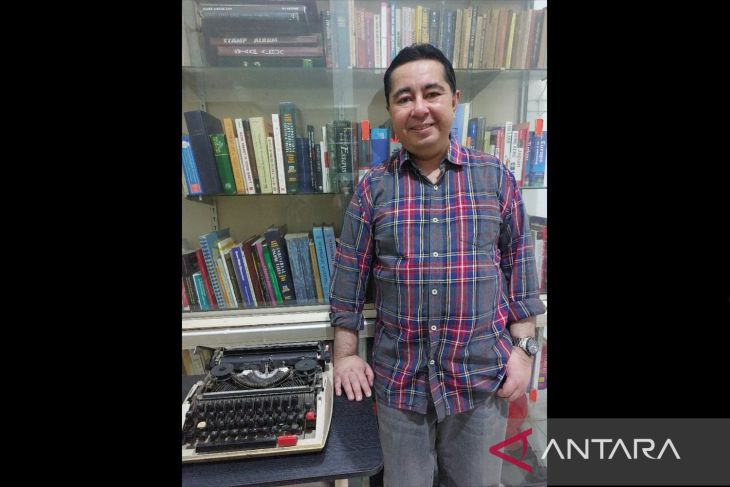 Profesi penulis bisa menjadi sumber pendapatan - ANTARA News Banten