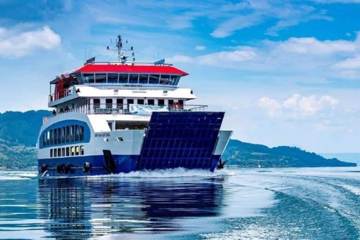 Tiket daring Penyeberangan Ajibata-Ambarita diberlakukan - ANTARA News ...