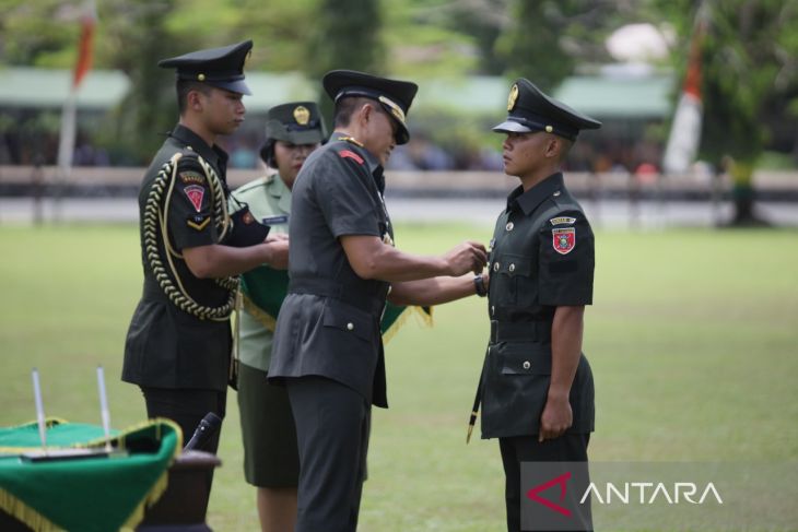 Pangdam VI/Mulawarman minta tamtama jadi prajurit kebanggaan TNI - ANTARA News Kalimantan Selatan